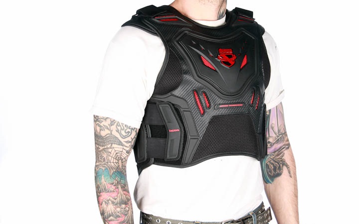 Icon Stryker Vest, sırt + göğüs korumanın en şık hali! - Adventure İstanbul